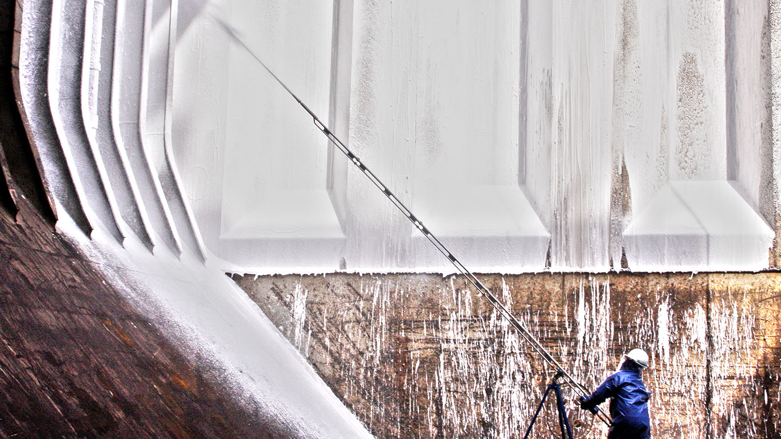 Proper cargo hold cleaning procedures mean good risk management